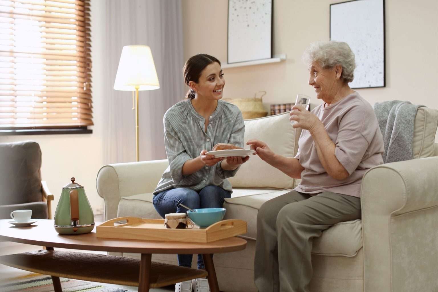 What To Expect When You Start Caring for an Elderly Parent - Caregiver ...